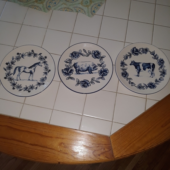 molly hatch | Dining | Molly Hatch Three Blue White Farm Animal Floral ...